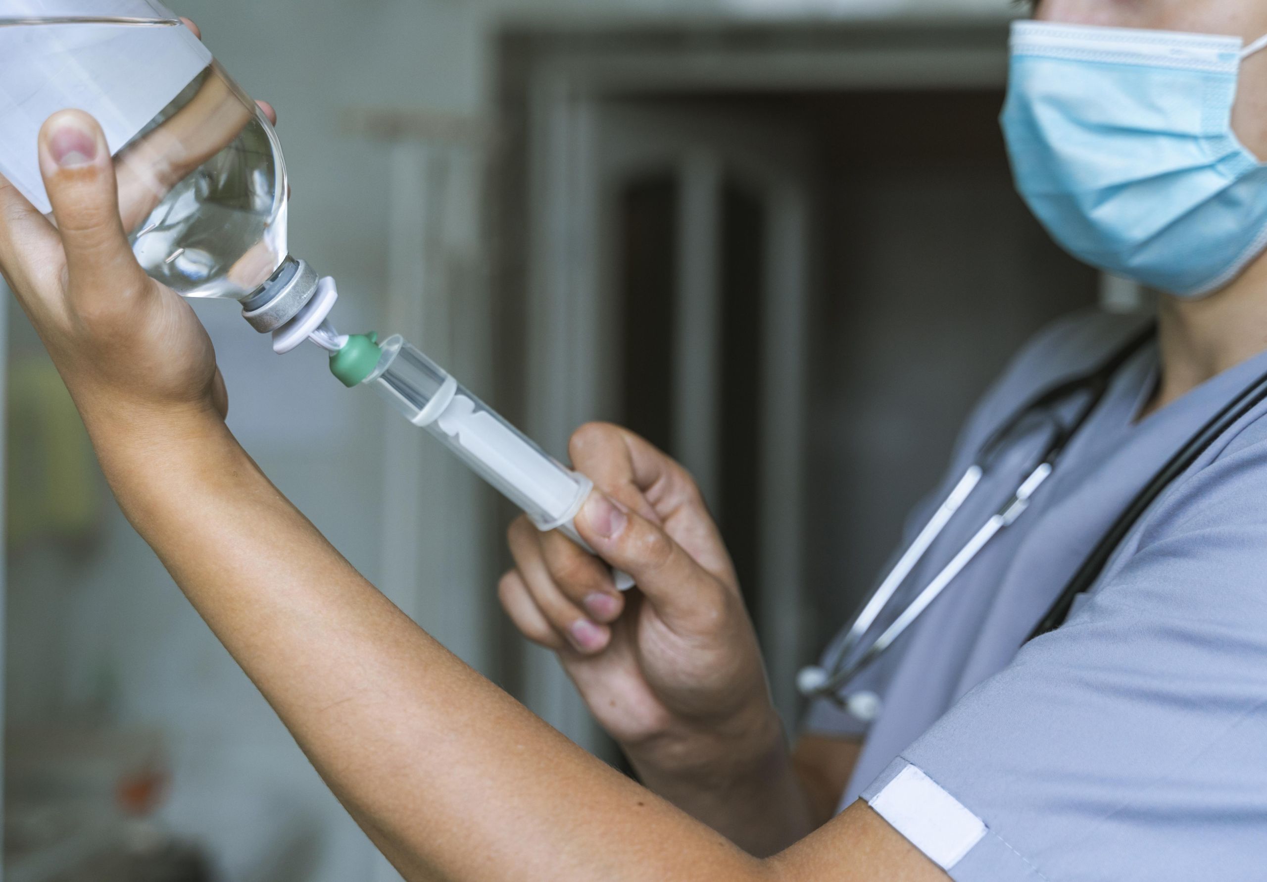 Intravenous Drip & IV Bag: Safe Fluid Delivery | Clinivoy